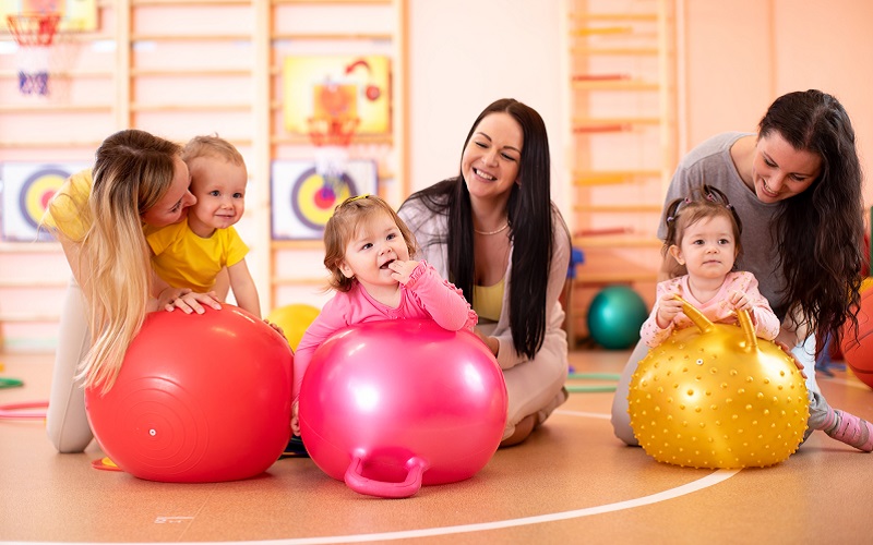 10 Mommy And Me Classes You ll Want To Try Near Kalamazoo KZOOKIDS