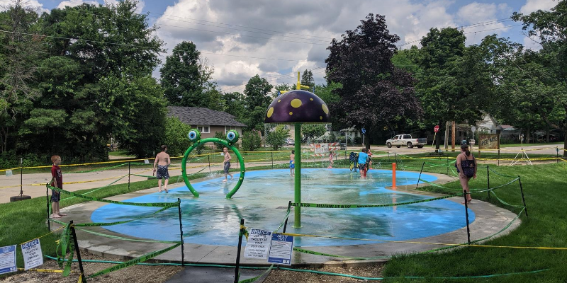 Splash Pad Parks + Outdoor Water Fun in Southwest Michigan - KZOOKIDS