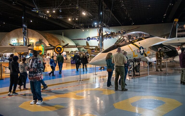 2023 Air Zoo Trip Planner: Favorite Exhibits, Membership Perks, Special ...