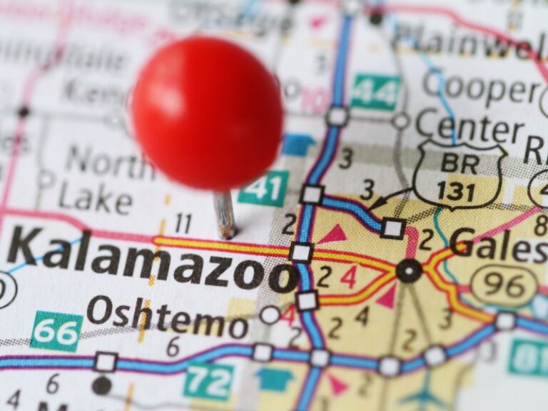 What it's Like to Live in Kalamazoo Neighborhoods and Surrounding ...