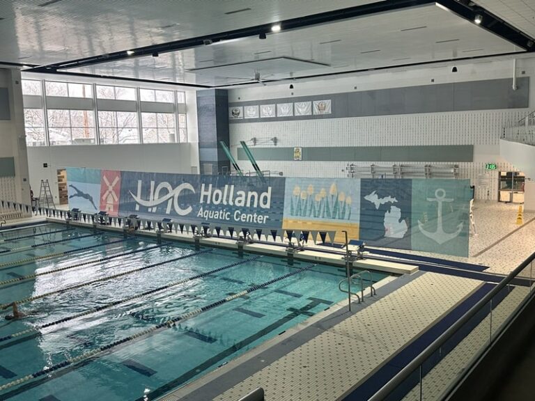 Indoor Pools with Open Swim for Families Near Kalamazoo - KZOOKIDS